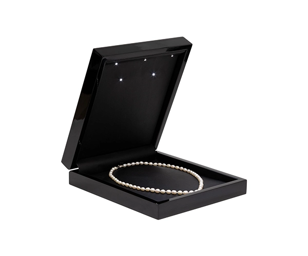 Pendant Boxes - The Custom Packaging